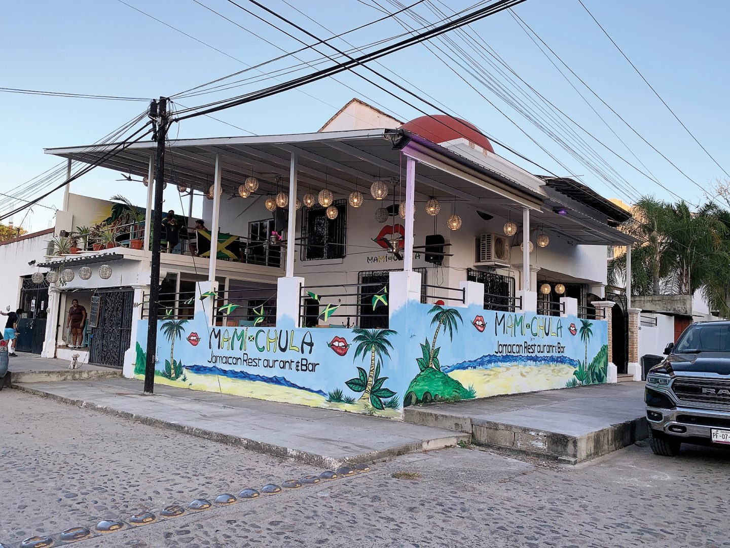 Mami Chula - Bay Vallarta